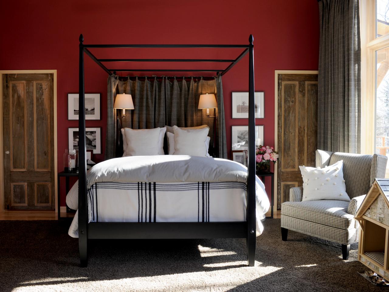 20 Bedrooms With Unique Color Combinations