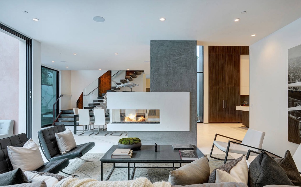 20 Shining Examples of Asymmetry in Interior Design