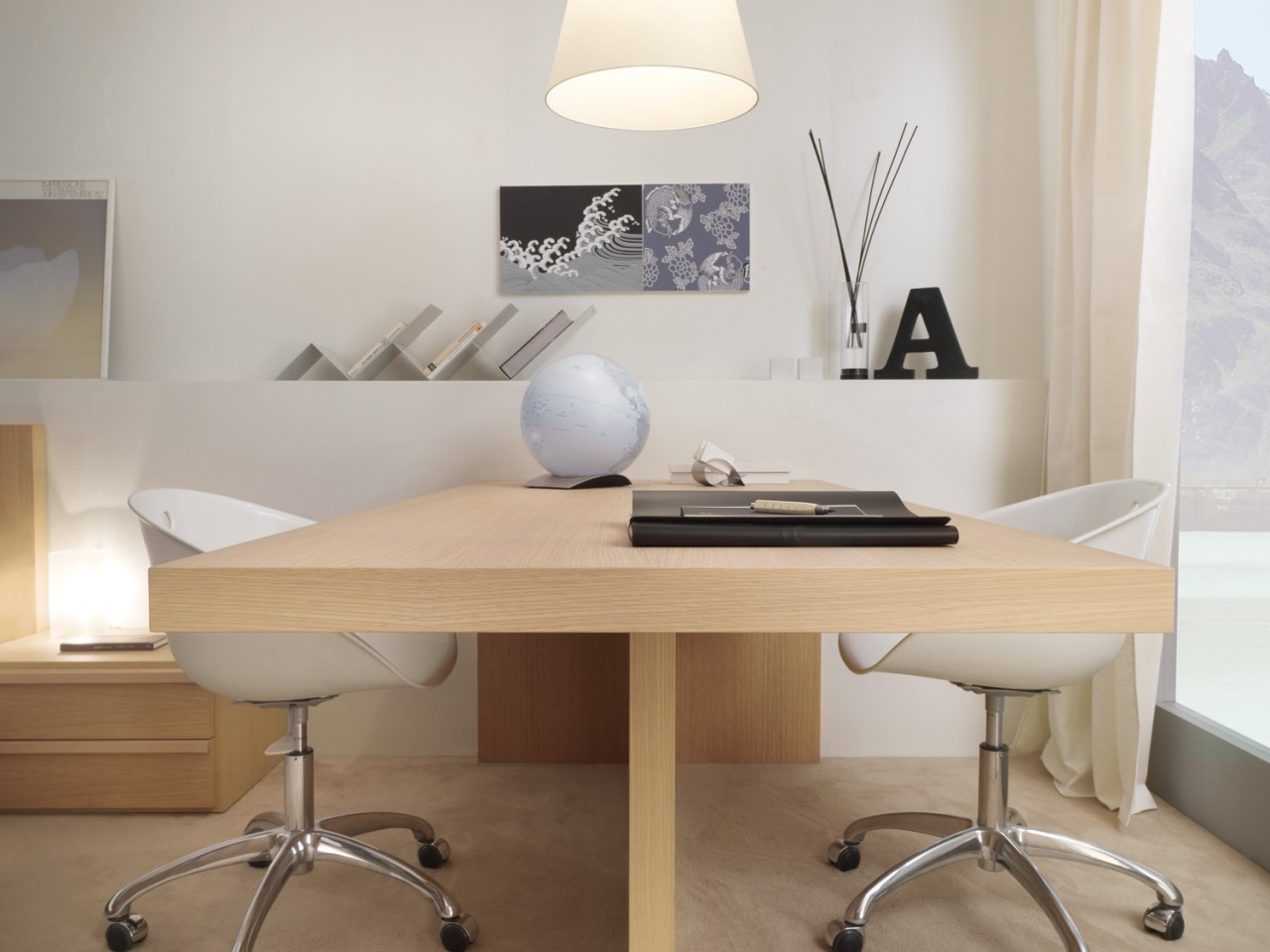 10 Popular Types of Desks For Your Home Office