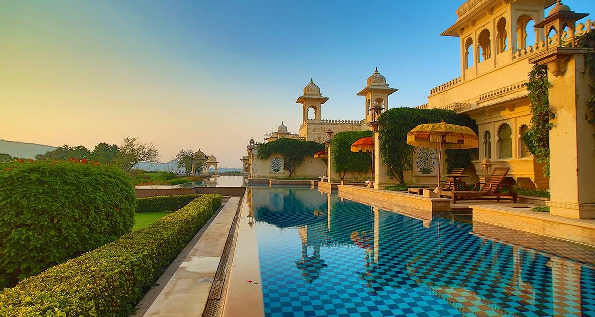 The 20 Best Hotel Pools in the World