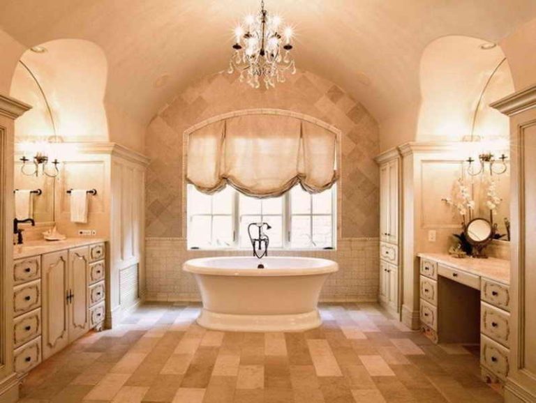 20 Beautiful Examples of French Country Bathrooms