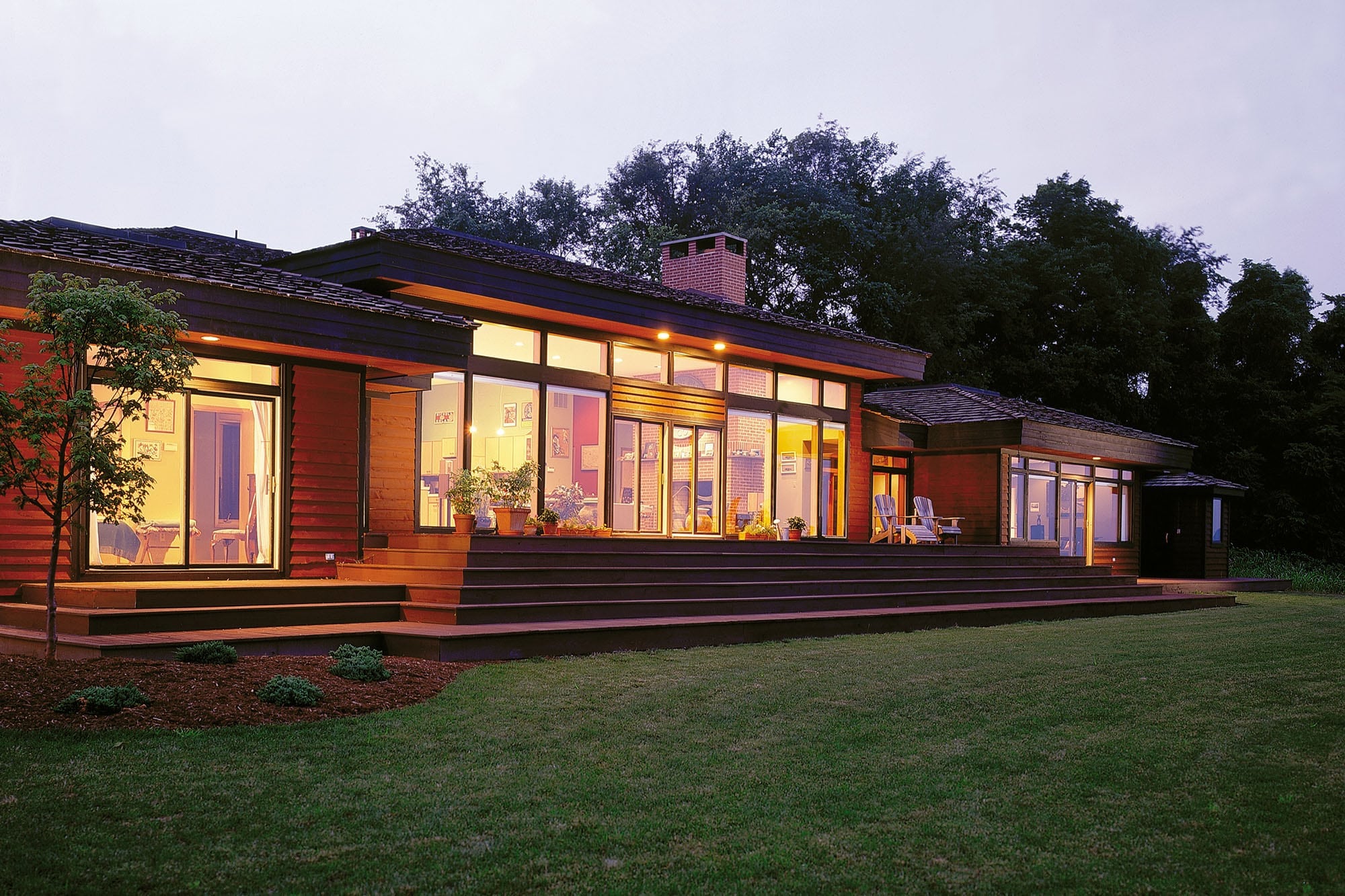 20 Prefab Homes You'd Never Know Were Prefab