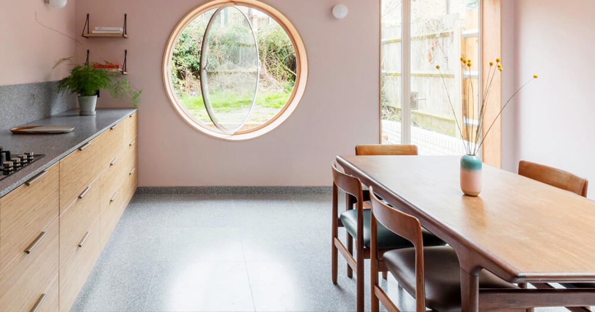 20 Beautiful Rooms Utilizing Porthole Windows