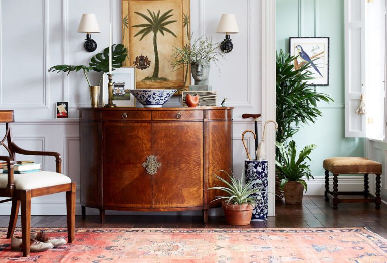 20 Awesome Tropical Style Foyer Ideas