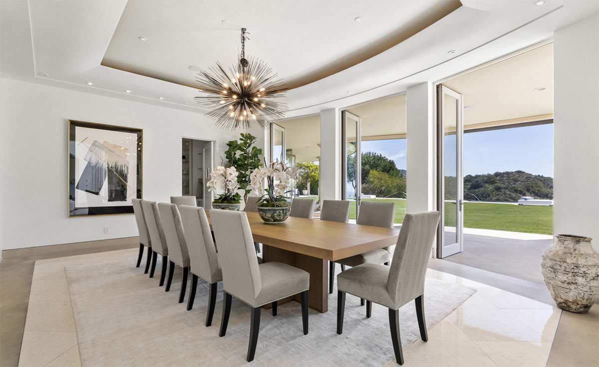 Sumner Redstone's Estate Asking $27.9 Million in Beverley Park